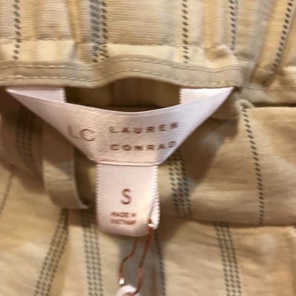 LC Lauren Conrad | Shorts | Lc Lauren Conrad Tan Ivory Black Stripe ...